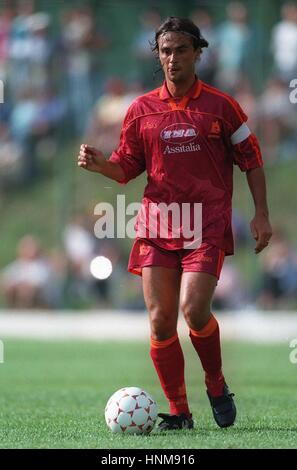 GIUSEPPE GIANNINI AS ROMA 28 September 1995 Stock Photo - Alamy