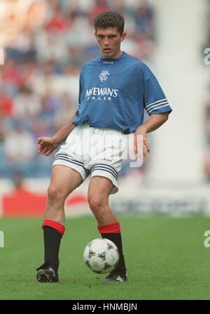 GORDAN PETRIC GLASGOW RANGERS FC 20 October 1995 Stock Photo - Alamy