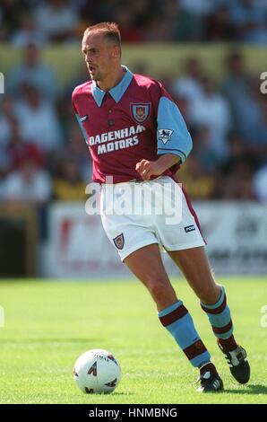 MARCO BOOGERS WEST HAM UNITED FC 30 August 1995 Stock Photo - Alamy