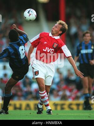 DAVID PLATT & PAUL INCE ARSENAL FC V INTER MILAN FC 11 August 1995 ...