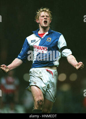 COLIN HENDRY BLACKBURN ROVERS FC 18 April 1995 Stock Photo - Alamy
