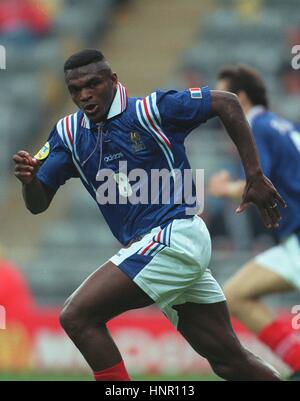 MARCEL DESAILLY FRANCE & AC MILAN 30 June 1998 Stock Photo - Alamy