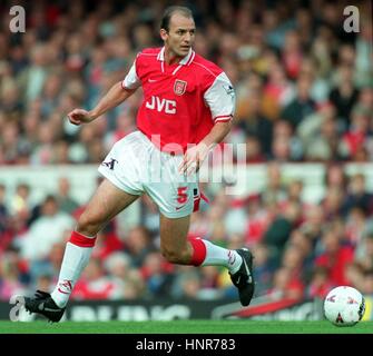 STEVE BOULD ARSENAL FC 10 October 1996 Stock Photo - Alamy