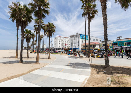 The bike path in Venice Beach, California Stock Photo - Alamy