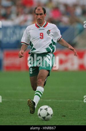 IORDAN LETCHKOV BULGARIA & HAMBURG FC 18 June 1996 Stock Photo - Alamy