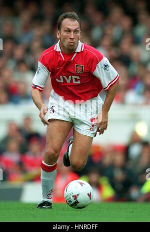 DAVID PLATT ARSENAL FC 10 October 1996 Stock Photo - Alamy