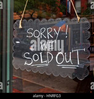 Sold out sign Stock Photo - Alamy