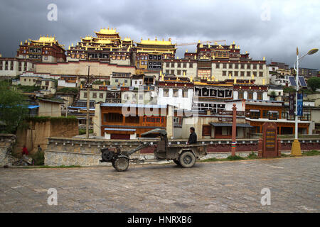 Ganden Sumtseling Gompa Tibetan Monastery Shangri La Zongdian Yunnan ...