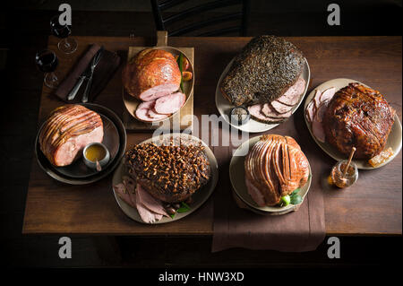 Ham Platter Spiral Cut Stock Photo - Alamy