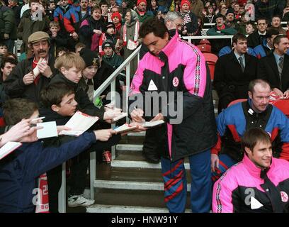 BRANCO MIDDLESBROUGH V EVERTON 02 March 1996 Stock Photo - Alamy