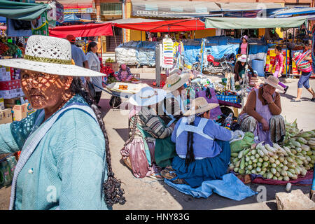 La Cancha market, Cochabamba, Bolivia Stock Photo - Alamy