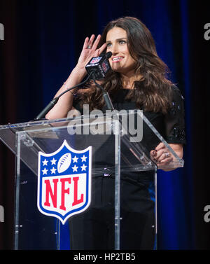 Singer Idina Menzel at the press conference for the pre-game show on ...