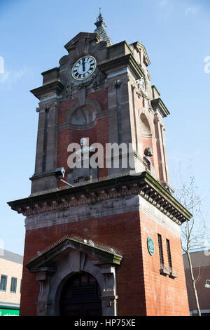 Clock tower commemorating the coronation of King Edward V11 at Bexhill ...