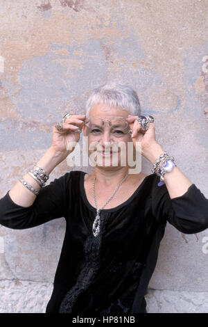 Jacqueline WILSON - Date : 20030801 ©Basso Cannarsa/Opale Stock Photo ...