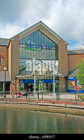 The Meadows Shopping Centre, Chelmsford, Essex Stock Photo - Alamy