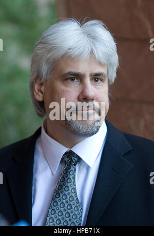 Thomas Riccio, a withness in the O.J. Simpson trial, leaves the Clark ...