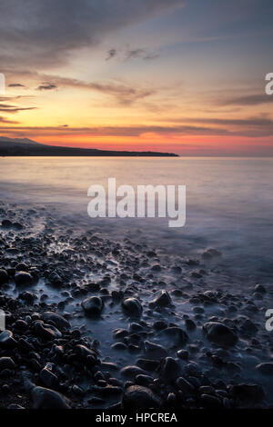 Long Exposure Of Sea Wave with rock Stock Photo - Alamy
