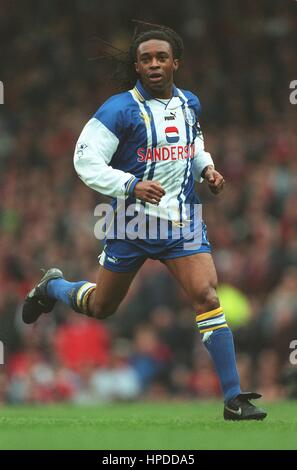 REGI BLINKER SHEFFIELD WEDNESDAY FC 09 October 1996 Stock Photo - Alamy