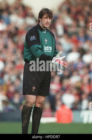 FRASER DIGBY SWINDON TOWN FC 11 December 1993 Stock Photo - Alamy