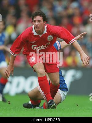 ROBBIE FOWLER LIVERPOOL FC 27 July 1995 Stock Photo - Alamy