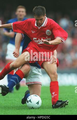 MICHAEL OWEN LIVERPOOL FC 27 July 1997 Stock Photo - Alamy