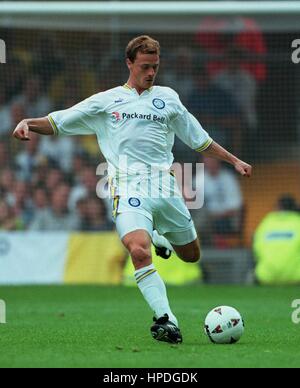 DAVID ROBERTSON LEEDS UNITED FC 02 August 1997 Stock Photo - Alamy