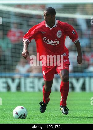 PHIL BABB LIVERPOOL FC 11 August 1997 Stock Photo - Alamy