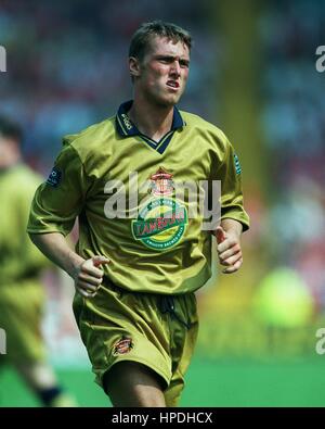 LEE CLARK SUNDERLAND FC 12 August 1997 Stock Photo - Alamy