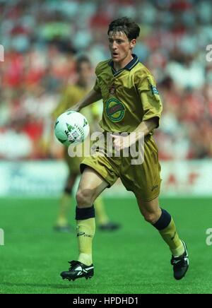 MARTIN SCOTT SUNDERLAND FC 12 August 1997 Stock Photo - Alamy