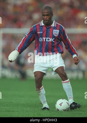 DEAN GORDON PALACE FC 13 August 1997 Stock Photo - Alamy