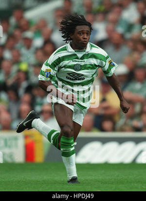 REGI BLINKER GLASGOW CELTIC FC 21 October 1997 Stock Photo - Alamy
