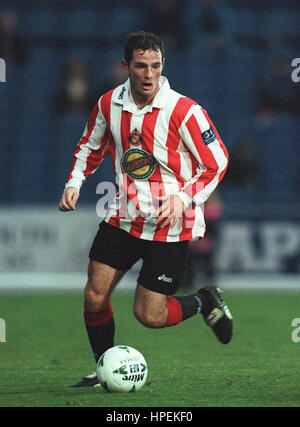 ALLAN JOHNSTON SUNDERLAND FC 04 December 1997 Stock Photo - Alamy