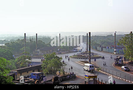 Divja Circle with Breda Pillars. Panaji, Goa, India Stock Photo - Alamy