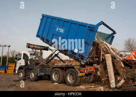 Commercial skip lorry with large waste dumpster Stock Photo - Alamy