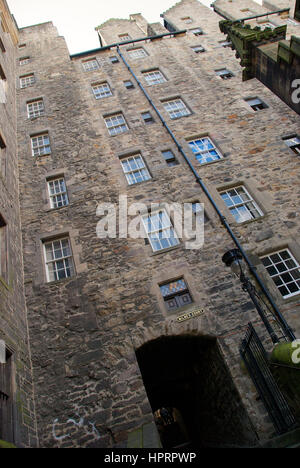 Milnes Court Edinburgh Stock Photo - Alamy