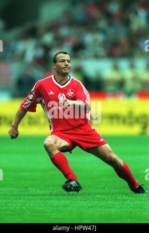 AXEL ROOS KAISERSLAUTERN FC 26 August 1998 Stock Photo - Alamy