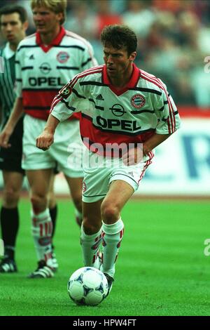 LOTHAR MATTHAUS BAYERN MUNCHEN FC 27 August 1998 Stock Photo: 134547338 ...