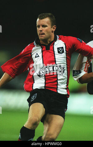 GRAHAM STUART SHEFFIELD UNITED FC 05 September 1998 Stock Photo - Alamy