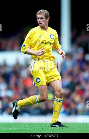 MARTIN HIDEN LEEDS UNITED FC 19 September 1998 Stock Photo - Alamy