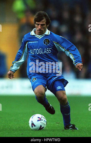 GIANFRANCO ZOLA CHELSEA FC 25 April 1997 Stock Photo - Alamy