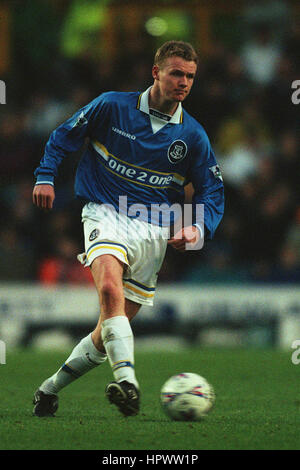 MICHAEL BALL. EVERTON FC 31 October 1998 Stock Photo - Alamy