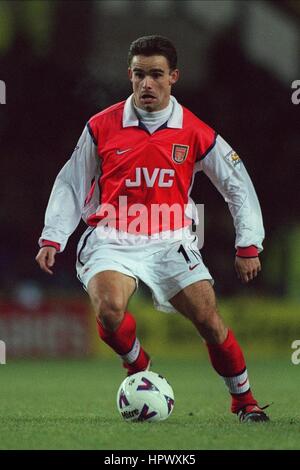 MARC OVERMARS ARSENAL FC 06 December 1998 Stock Photo - Alamy