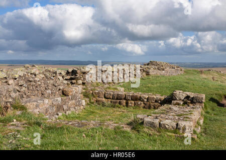 Hadrian's Wall: turret 35A on Sewingshields Crags, looking east Stock ...