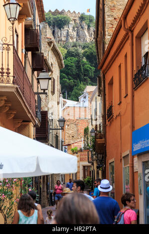 Town of Begur (with view Begur Castle), Costa Brava, Catalunya, Spain ...