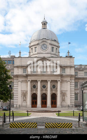Main Facade of the Government Buildings Merrion Street Dublin Ireland ...