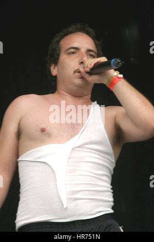 Har Mar Superstar - Sean Matthew Tillmann at the Glastonbury Festival ...