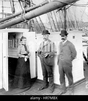 William H. Conner (1877), Captain and wife aboard - mainememory 4195 ...
