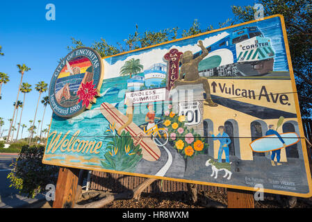 Welcome sign for the city of Encinitas, California Stock Photo - Alamy
