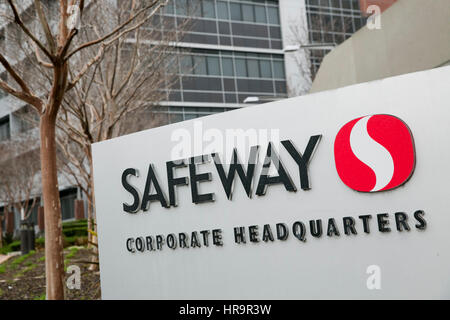 A logo sign outside of the headquarters of Safeway, Inc., in Pleasanton ...