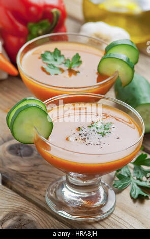 Cold Spanish soup, gaspacho, served in bowl Stock Photo - Alamy